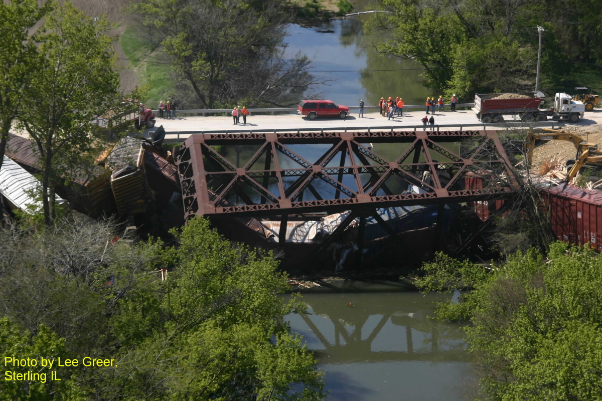 News: UP - Galt, I - May 3, 2005